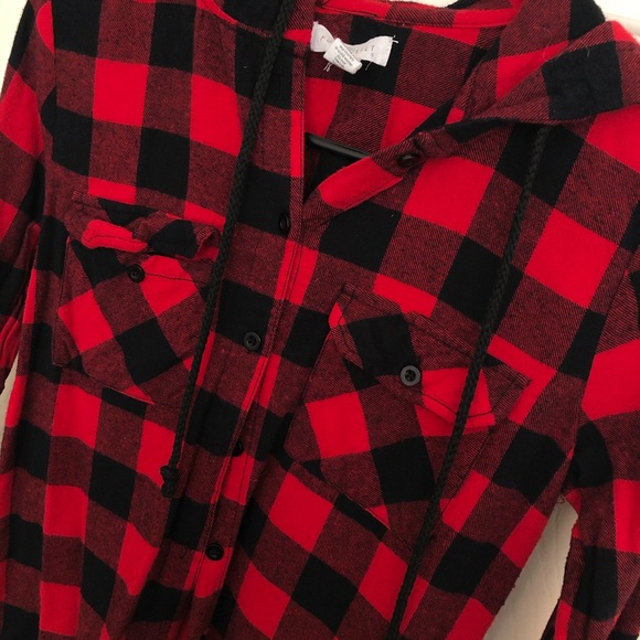 Full Tilt | Tops | Black And Red Checkered Hooded Flannel | Poshmark